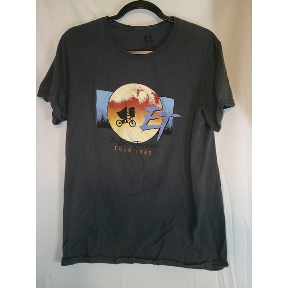 E.T. The Extra Terrestrial | Shirts | Et The Extra Terrestrial Tour 982 ...